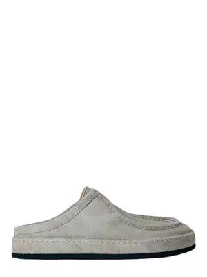 REFERENC Fernabee Mules