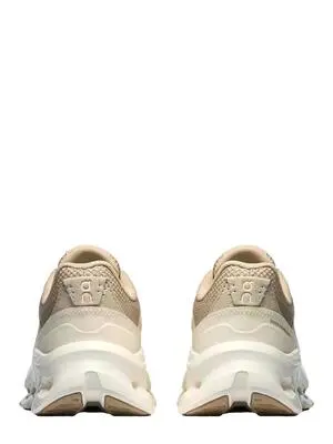 ON Cloudtilt Arc Sneakers