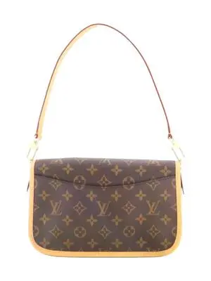 LOUIS VUITTON Diane Nm Handbag Monogram Canvas Crossbody Bag - Brown
