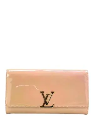 LOUIS VUITTON Louise Patent Long Clutch Bag - Neutrals