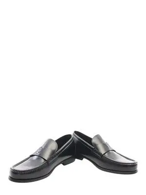 LOUIS VUITTON 2025 Logo-embellishment Loafers