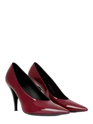 Givenchy Pointy Pumps In Patent Leather - Red