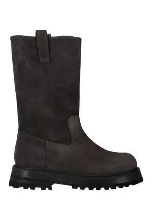 LA ROSE Suede Ankle Boots