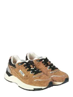 AUTRY Hyperway Leopard-print Panelled Sneakers Brown