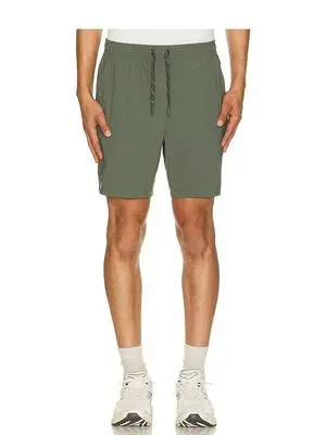 RHONE 7 Pursuit Short Unlined In Green - Olive Shadow