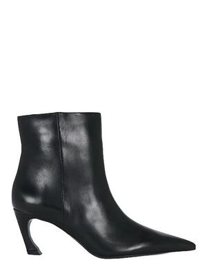 Schutz Lexi Bootie - Black