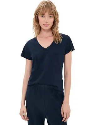 PERFECTWHITETEE Hendrix Cotton Boxy V Neck Tee
