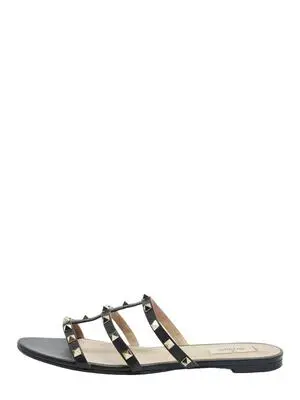 Valentino Garavani Rockstud Flat Sandal Black