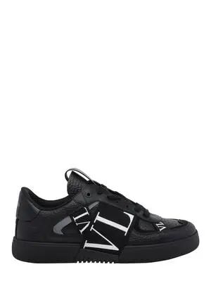 Valentino Garavani Vl7n Sneakers - Black