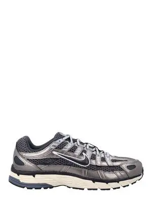 Nike Sneakers Grigio