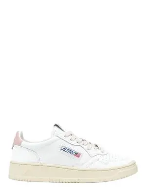 AUTRY Autry Medalist Low Sneakers With Contrast Heel In Leather For Women Pink