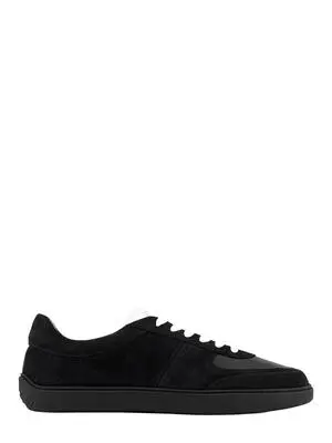 BORN OUTSIDE Sneakers - Black