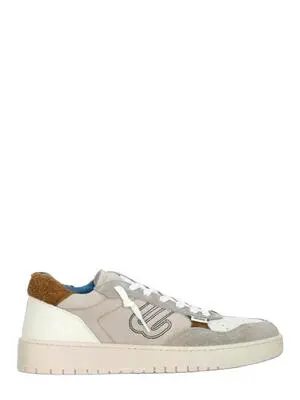 EVENU Logo-embroidered Panelled Sneakers - Neutrals