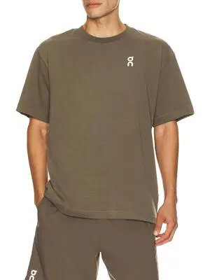 On Club Tee In Brown - Bark