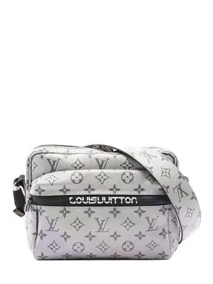 LOUIS VUITTON 2017 Monogram Reflect Outdoor Messenger Pm Crossbody Bag - Silver