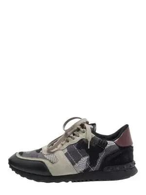 Valentino Garavani Rockrunner Sneakers - Black