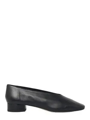 AeydĒ Delia' Nappa Ballet Flats - Black