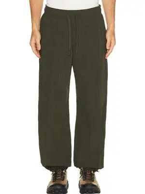 Lululemon Crinkled Nylon Hybrid Track Pant In Dark Green - Deep Forest