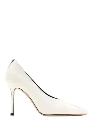 JUDE Kiss Pointed-toe Pumps