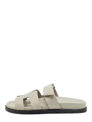 Hermès Chypre Touch-strap Sandals - Neutrals