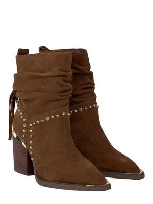 ALMA EN PENA Tassel Studed Ankle Boot - Camel