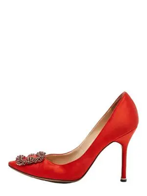 MANOLO BLAHNIK Hangisi Heeled Pumps