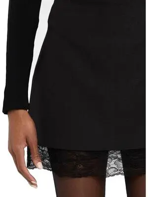 TOCCIN Leland Lace Combo Mini Skirt Jejet