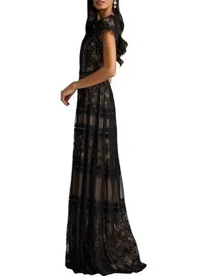 TADASHI SHOJI Tiered Scallop-trim Lace Gown