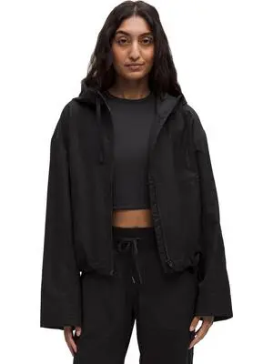 Lululemon Water-resistant Cropped Hooded Jacket Black/graphite Grey