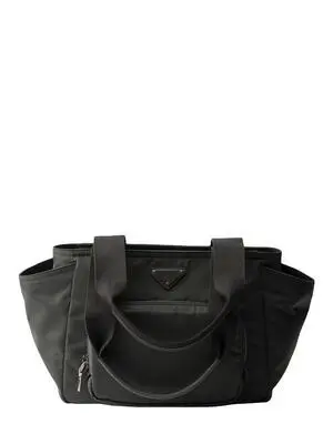 Black (grey)