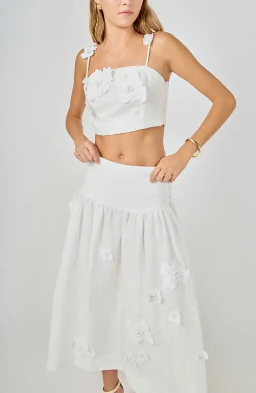 Endless Rose Cropped Linen Shell Top With 3d Floral Appliqu