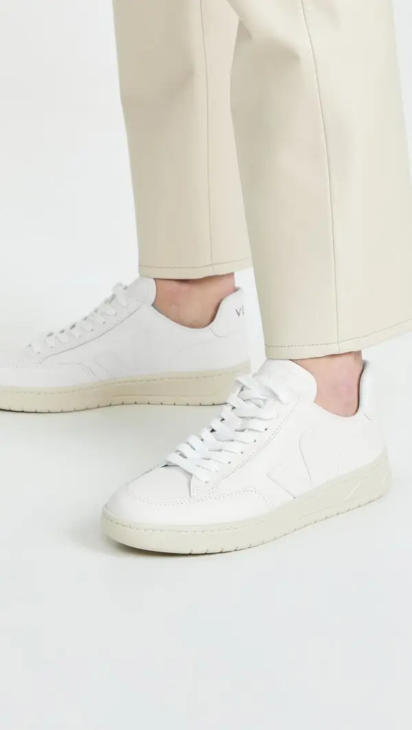 VEJA V-12 Sneakers - Extra White