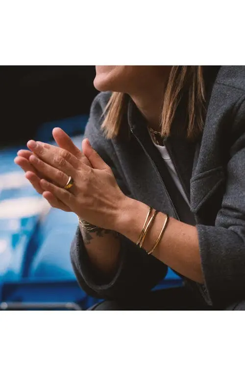D.LOUISE Dome Bangle