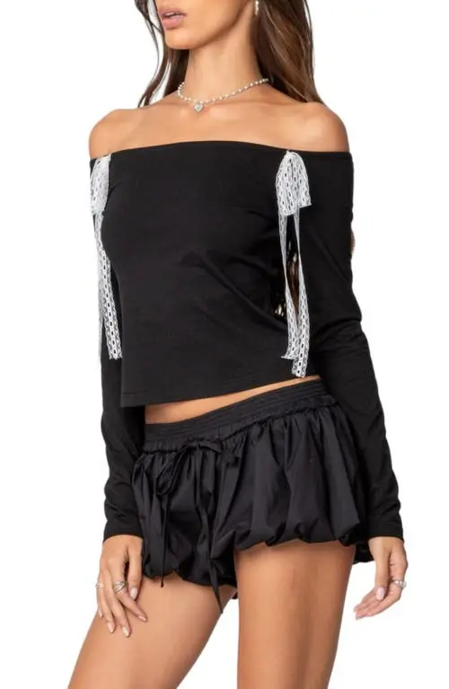 EDIKTED Lace Bow Off-the-shoulder Top