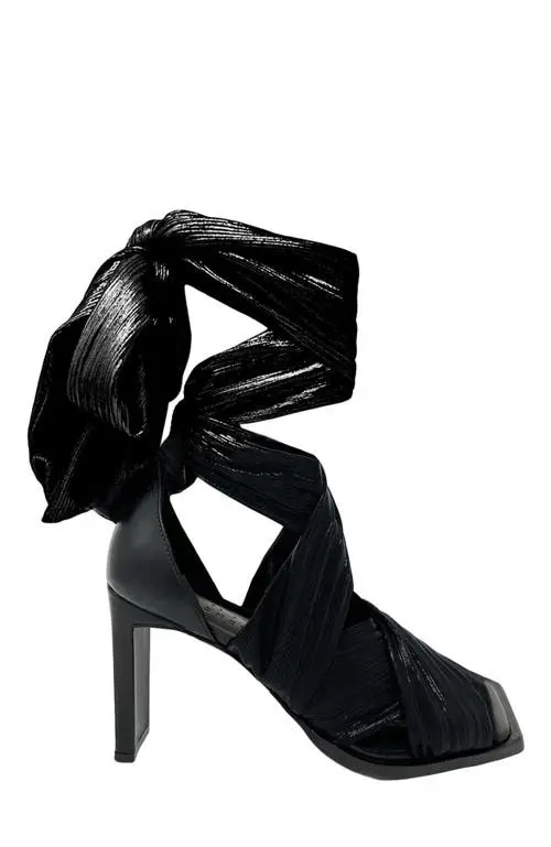 DANIELLA SHEVEL Poet Metallic Pumps - Black