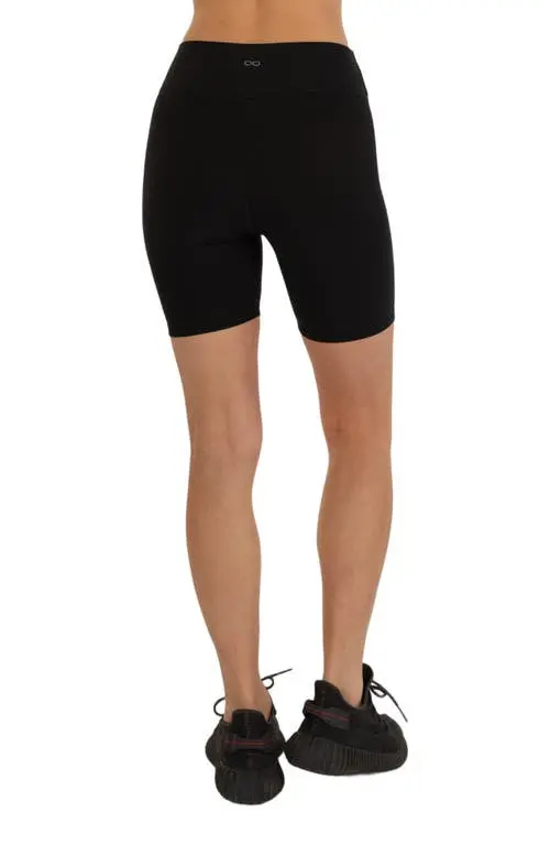 REBODY Hybrid Fleece Biker Shorts - Warm Black
