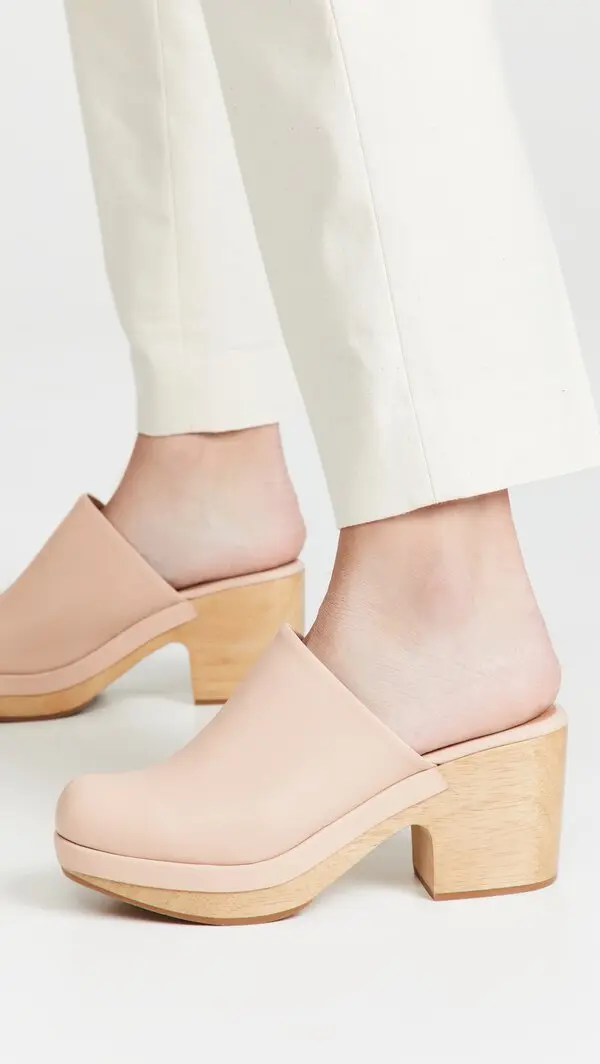 Rachel Comey Bose Clogs - Blush