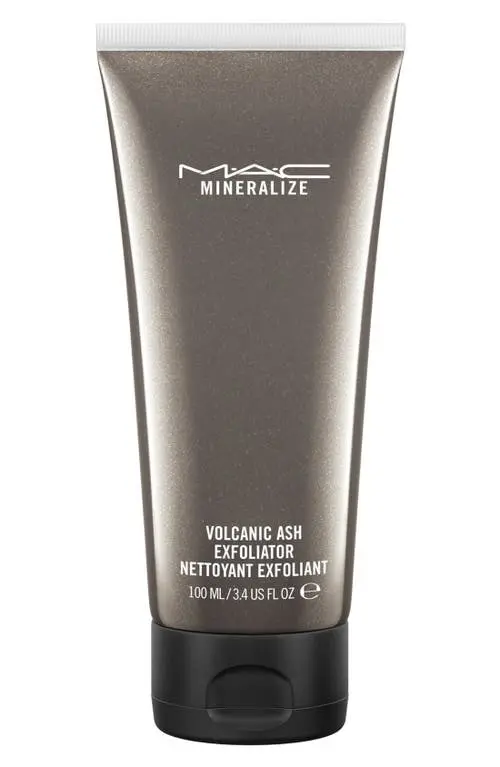 MAC COSMETICS Mineralize Volcanic Ash Exfoliator