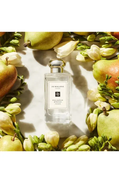 JO MALONE LONDON™ English Pear & Freesia Cologne
