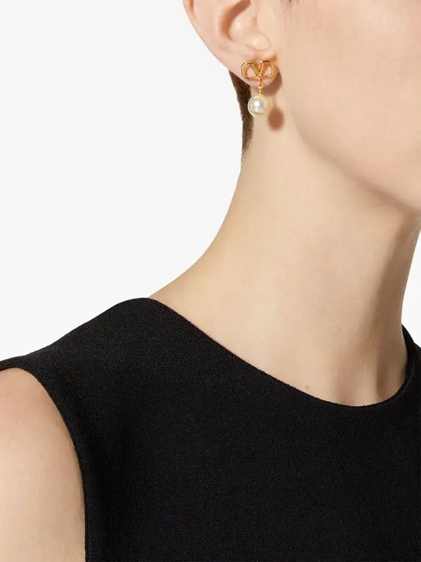 Valentino Garavani Vlogo Signature Pearl Drop Earrings