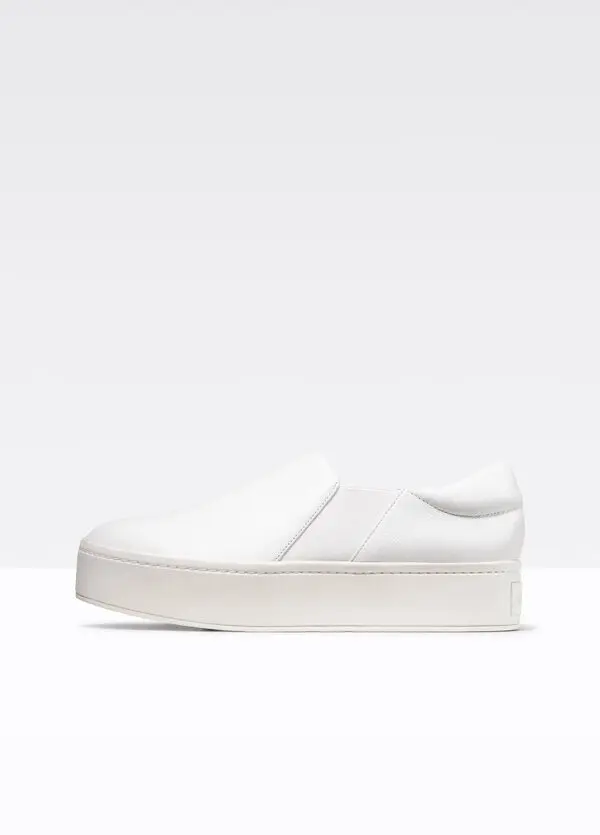 Vince Warren Leather Slip-on Sneakers With Platform Sole - Plaster
