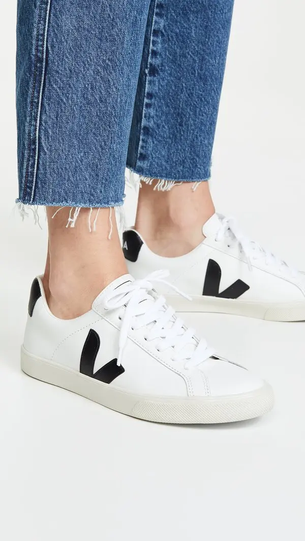 VEJA Esplar Logo Calfskin Sneakers - Extra White/black