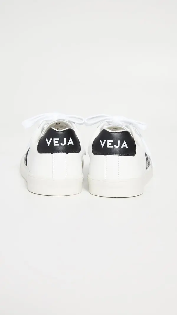 VEJA Esplar Logo Calfskin Sneakers - Extra White/black