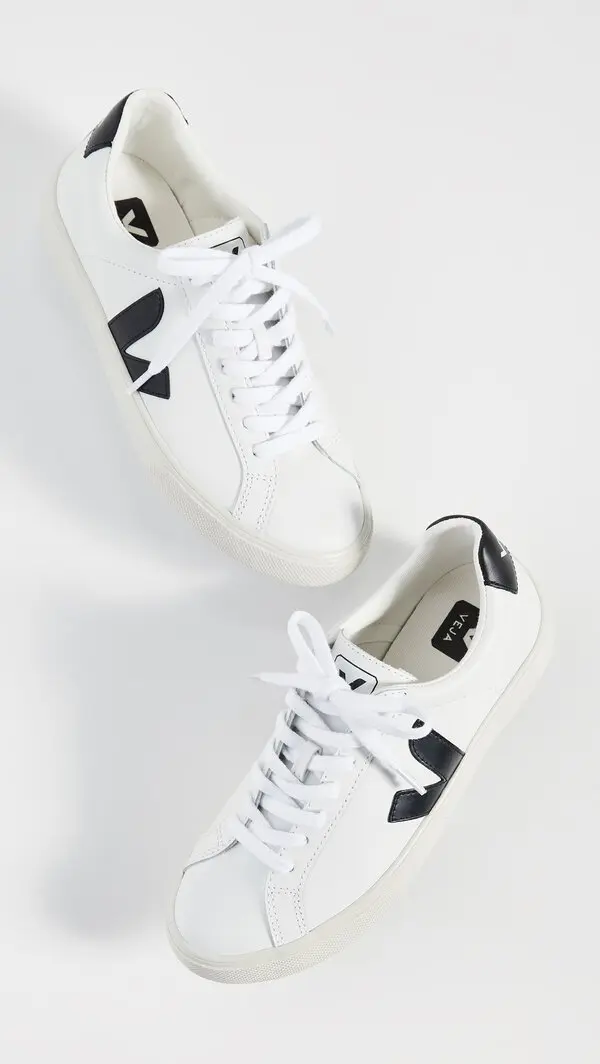 VEJA Esplar Logo Calfskin Sneakers - Extra White/black