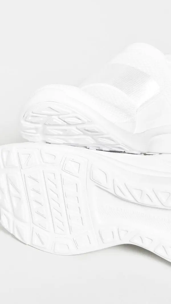 Apl Techloom Bliss Slip-on Sneakers - White/white