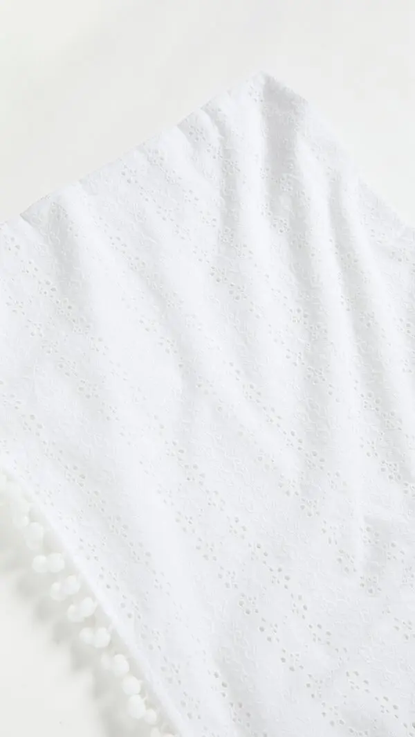 Playa Lucila Eyelet Sarong