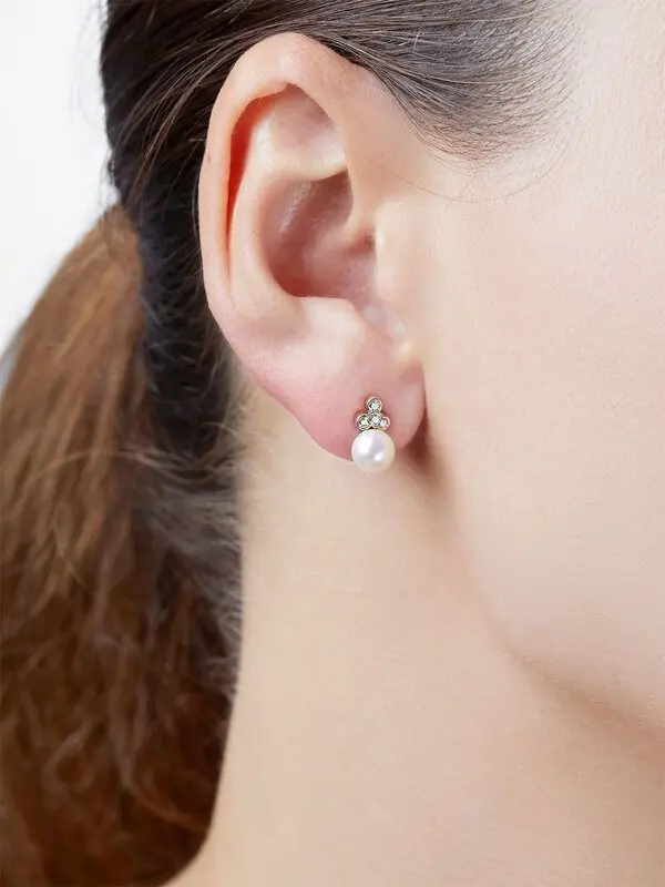 Yoko London 18kt Yellow Freshwater Pearl And Diamond Stud Earrings