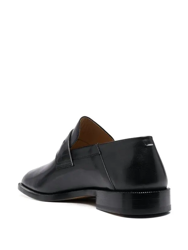 MAISON MARGIELA Tabi Leather Loafers