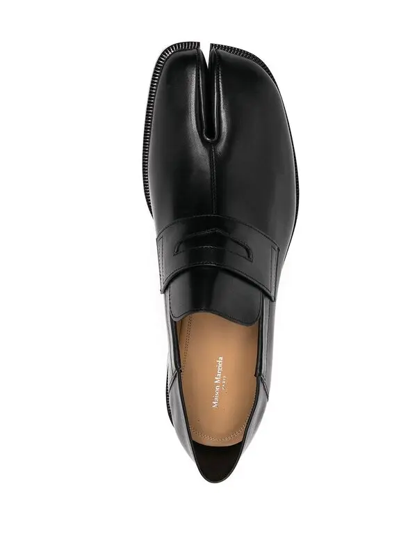 MAISON MARGIELA Tabi Leather Loafers