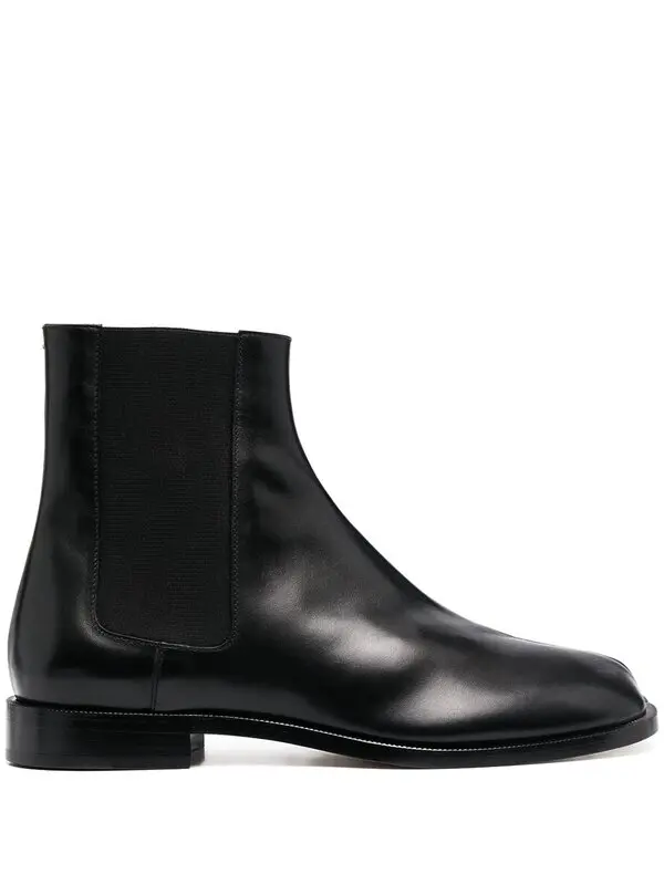 MAISON MARGIELA Tabi Leather Chelsea Boots - Black